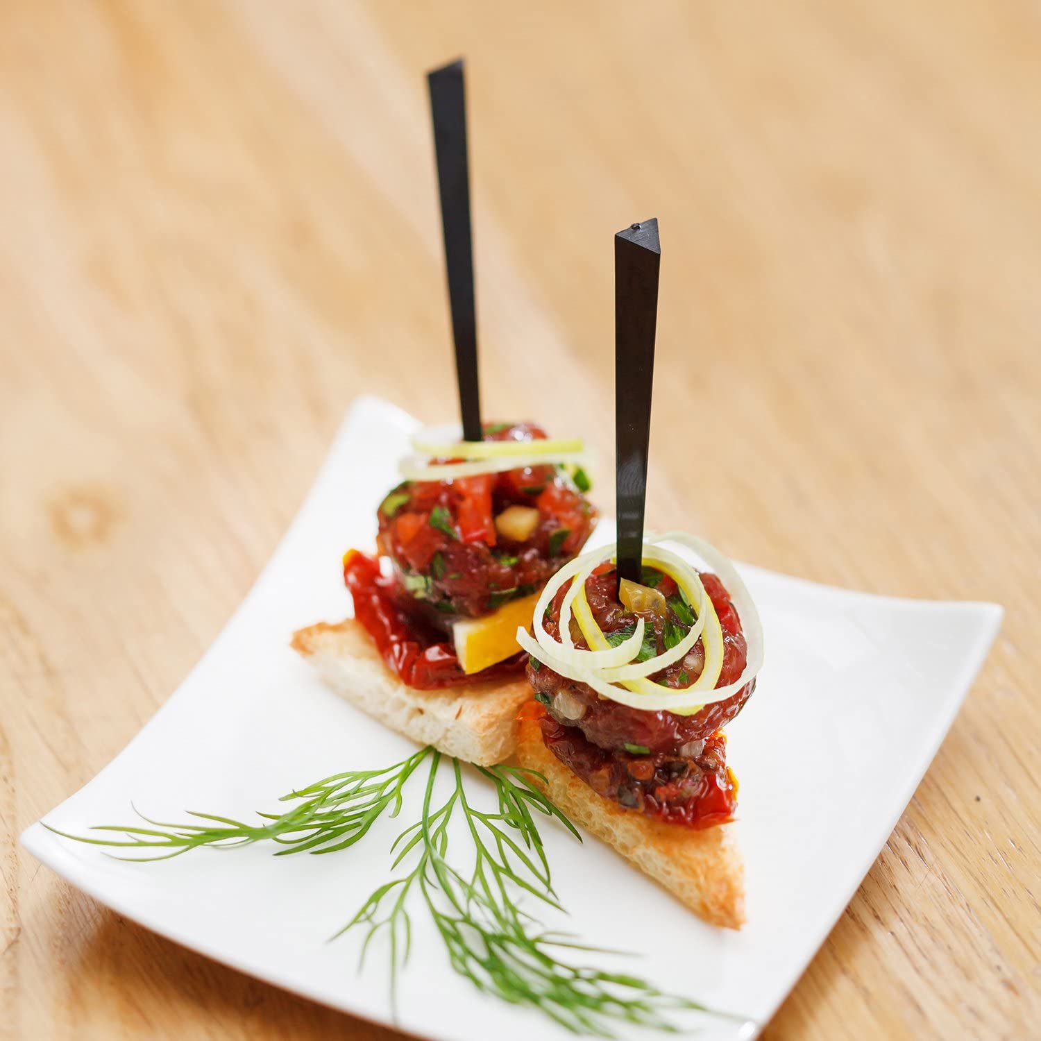 Black, Plastic Prism Picks (1000/box) – Abraham Distributors' Online Store